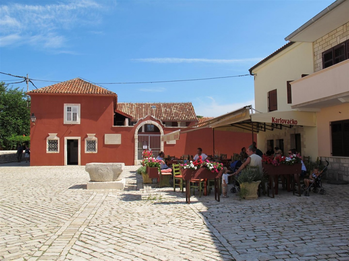 Grad Nin | Filmski ured Ustanove INOVAcija